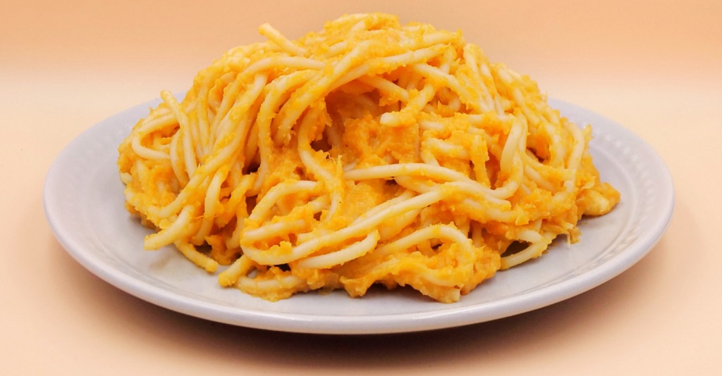 Pumpkin purée pasta