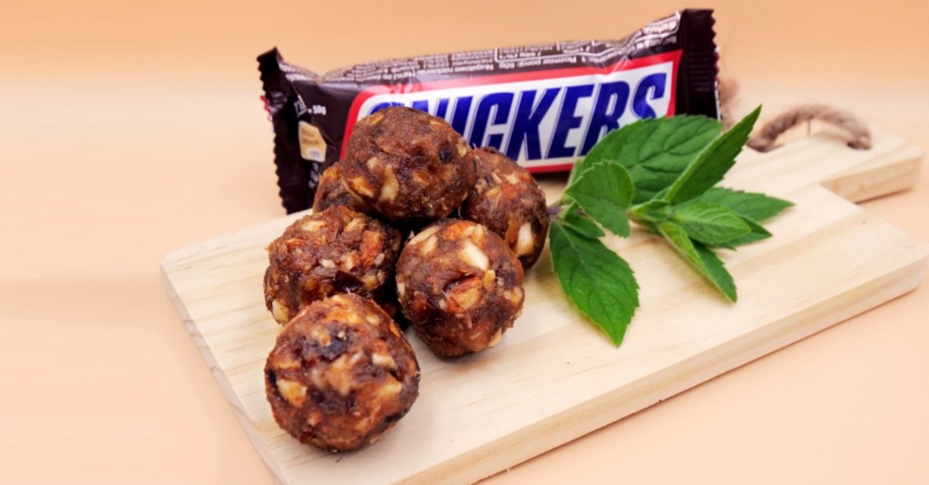 Snickers balls